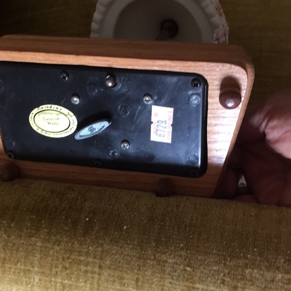 Other | Vintage Willitts Two Horse Music Box | Poshmark